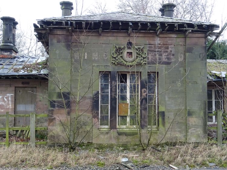 Images and Reports from Historic Building Survey at Wingfield Station ...