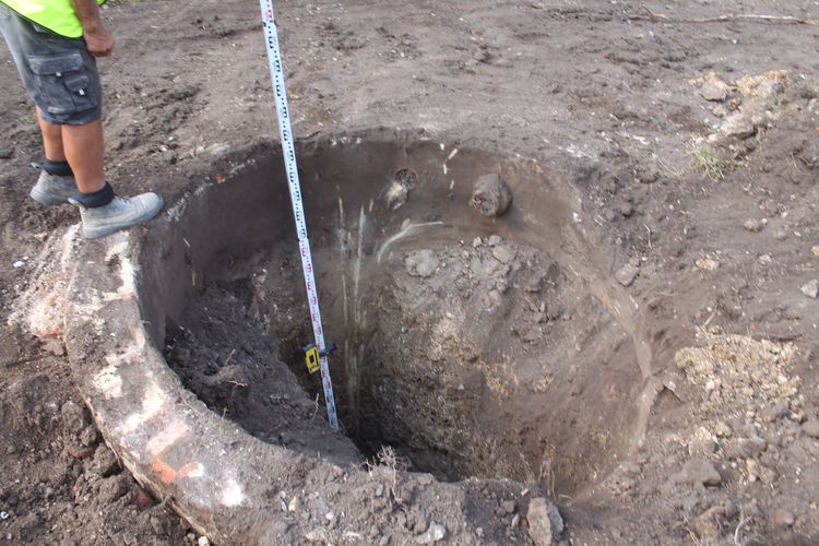 Site Data from an Excavation at 7 Box Lane, Hemel Hempstead ...